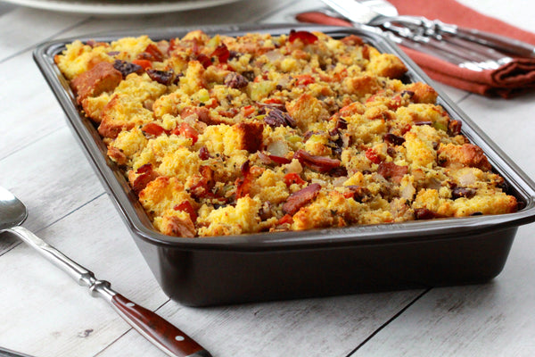 Cornbread, Pecan and Bacon Stuffing - PotsandPans.com